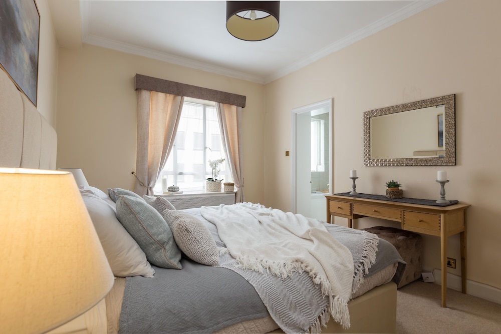 Travelstart | Park Lane Apartments Shaw House