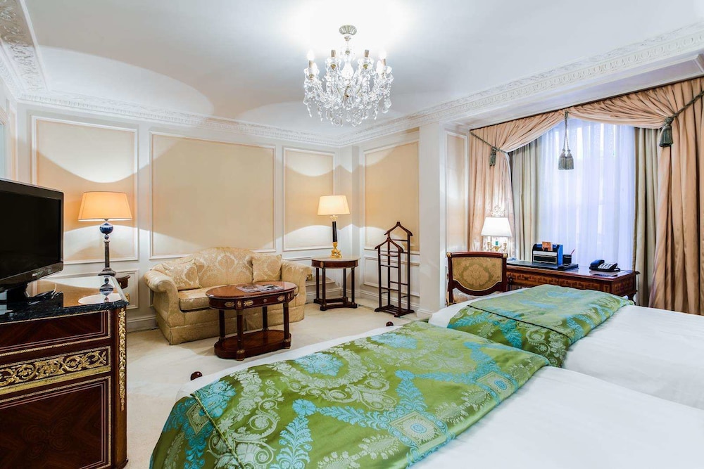 Travelstart | Bentley London