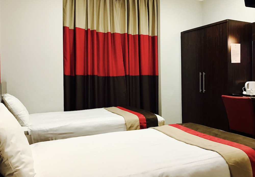 Travelstart | Royal Cambridge Hotel